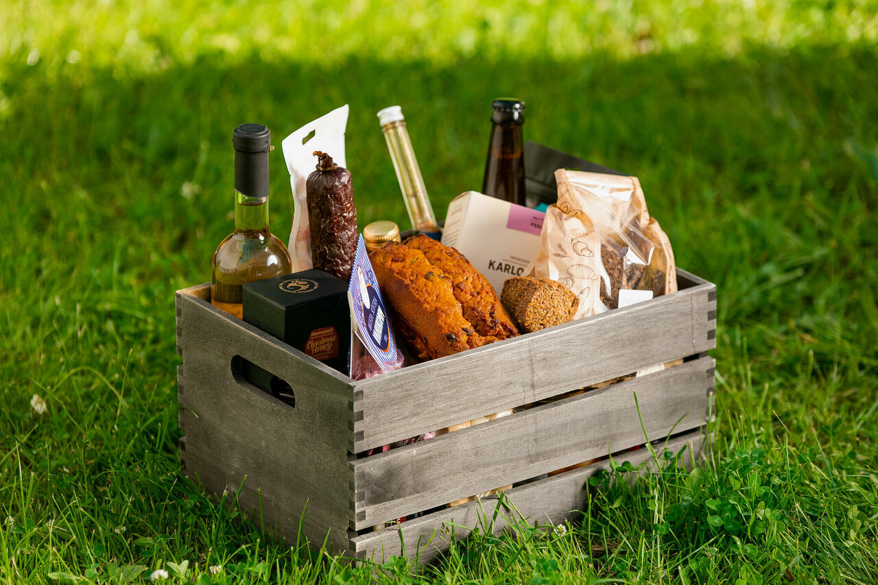 Kinkekorvid – Metsikeesti